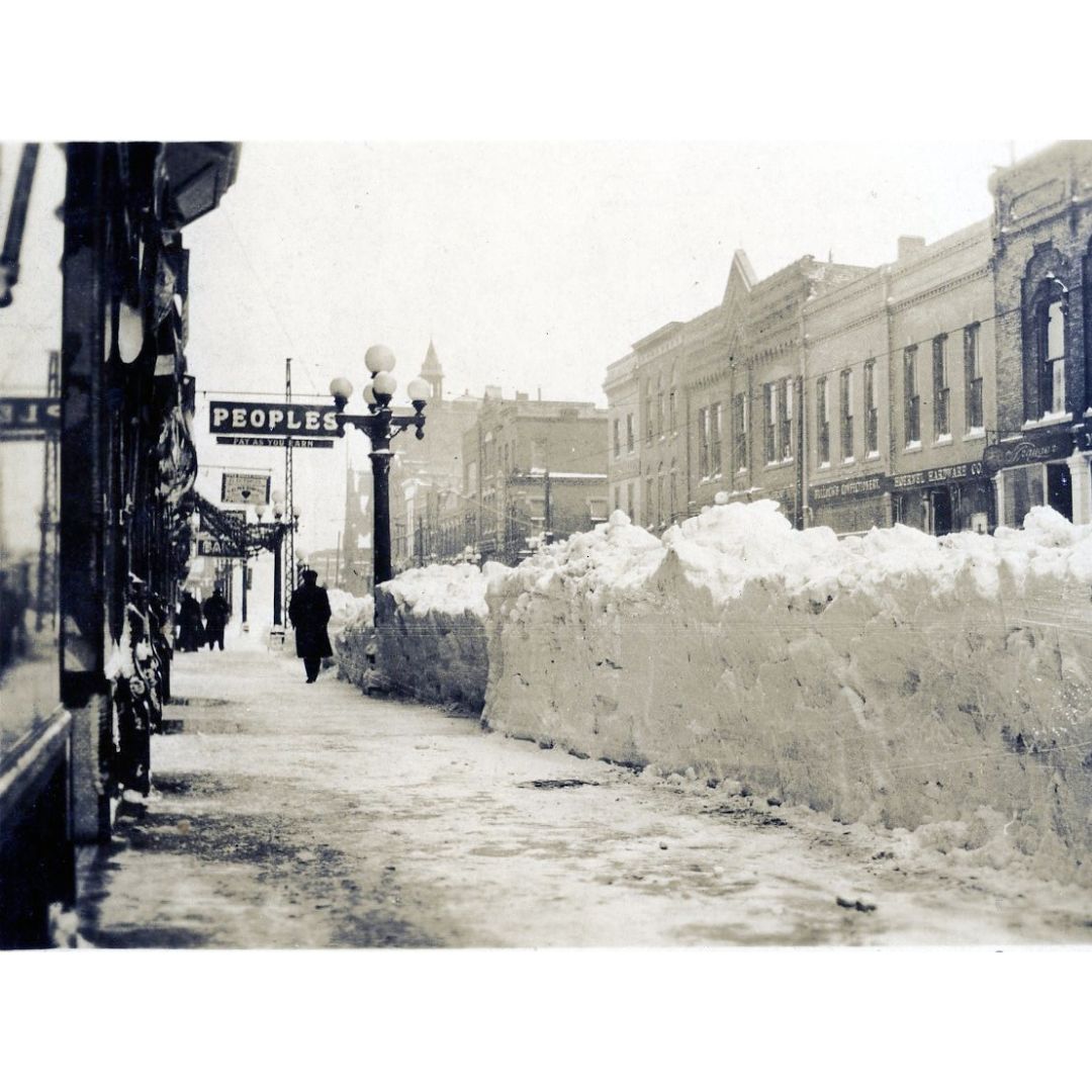 6th Street Folded Card | Racine Heritage Museum